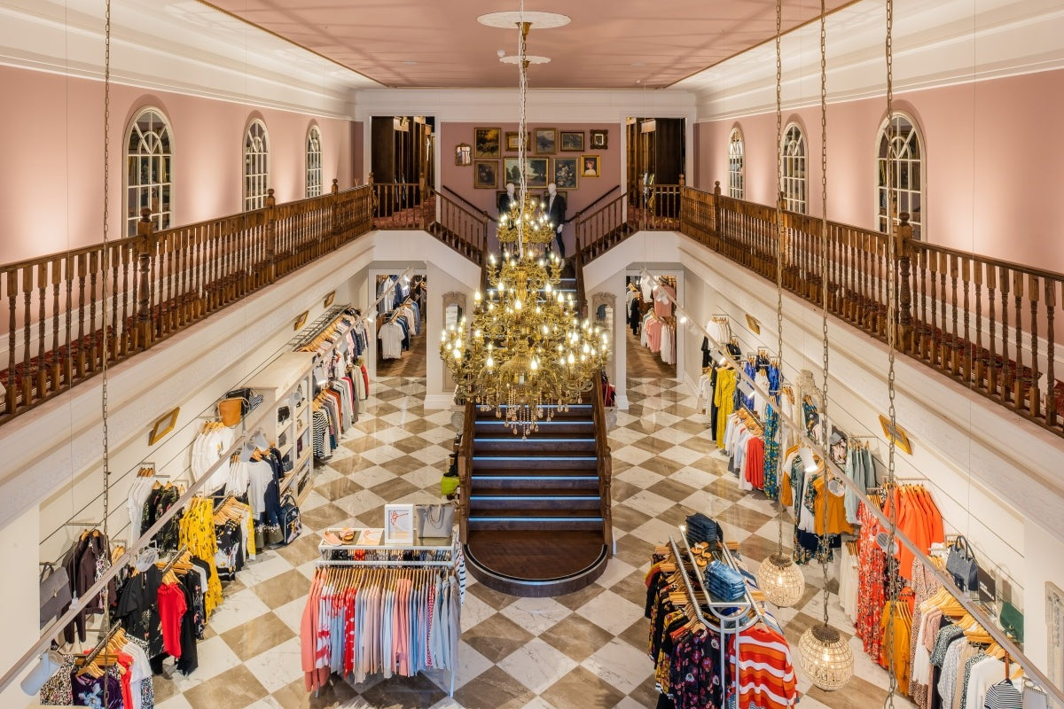 Lincoln | In-Store Fashion | Designer Collection – Robert Goddard